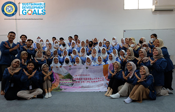 Mahasiswa Fakultas Keperawatan UNAIR Meraih Medali Emas Dalam PIMNAS Ke-30 Di Makassar